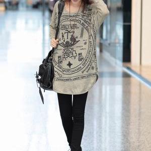 Letters Printed Loose Long Sleeve T Shirt on Luulla